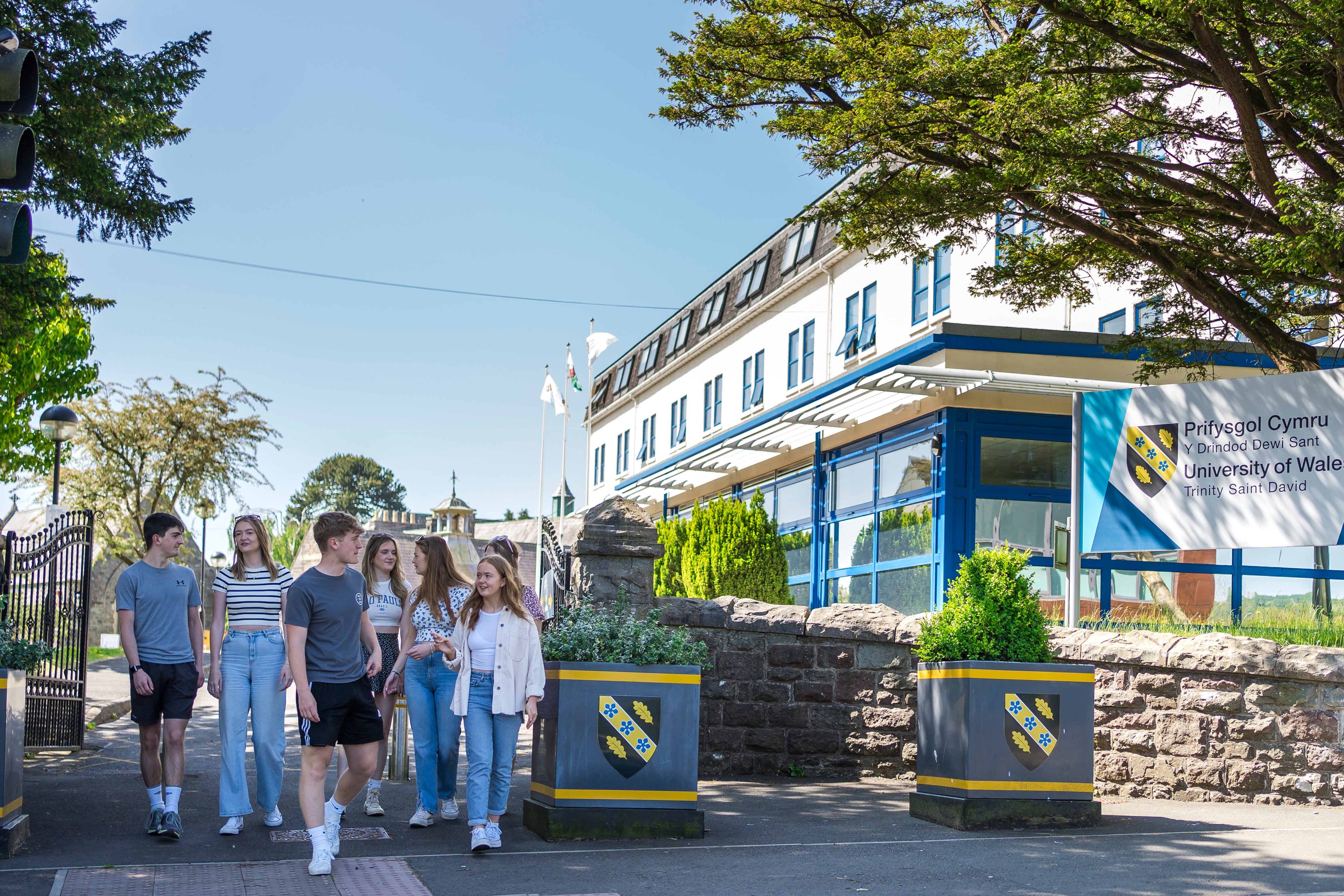 UWTSD | Apply Now